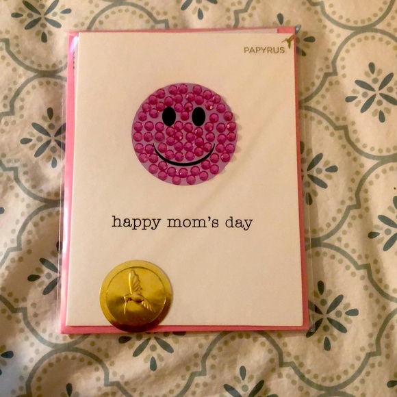 Papyrus | Party Supplies | Glam Smile Emoji Papyrus Mothers Day Card ...